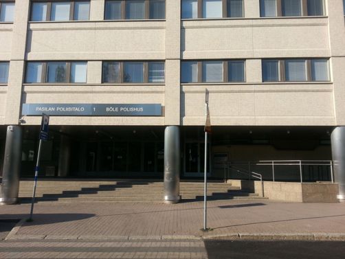 Poliisilaitokset - Löydä oikeat yhteystiedot | Fonecta Caller